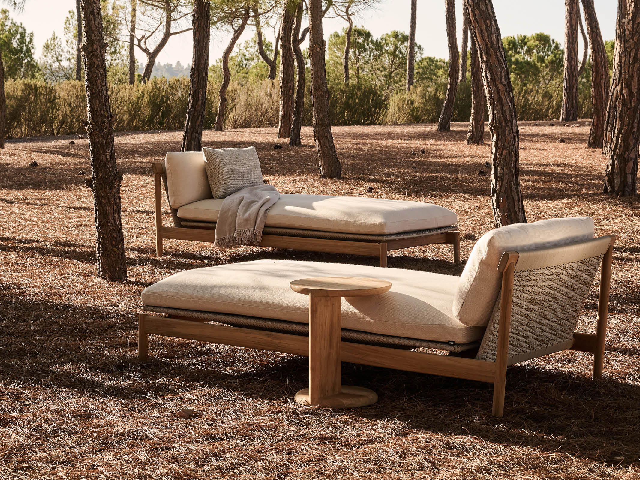 Amanu Daybed by Tribu | Dawson And Co | Auckland – Dawson & Co